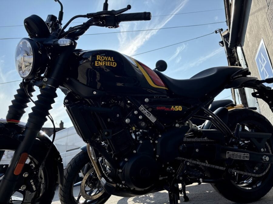 Royal Enfield Guerrilla 450 UK - From £4850 OTR - GV Bikes